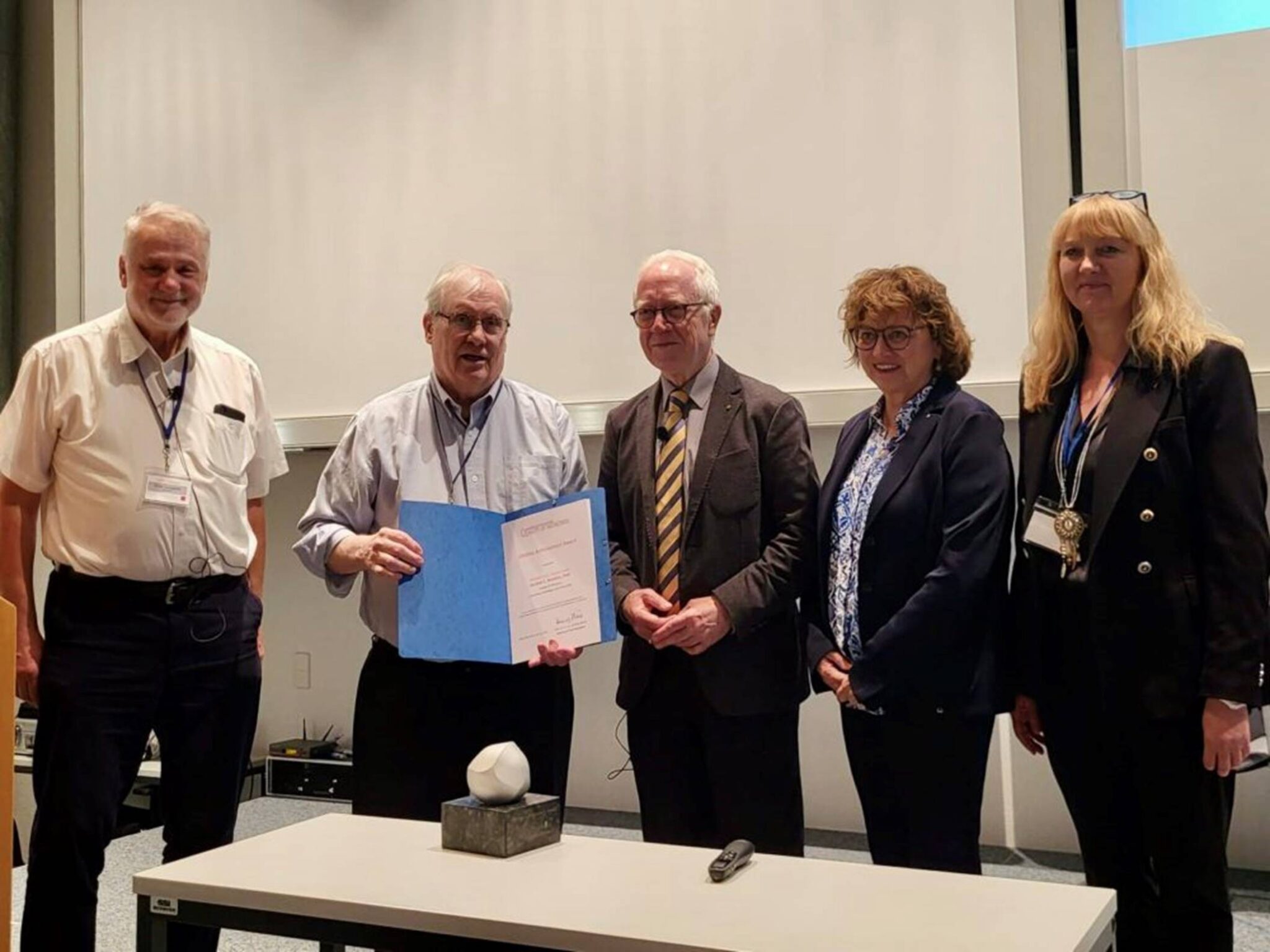 Division of Pharmaceutical Technology and Biopharmacy - Department of ...